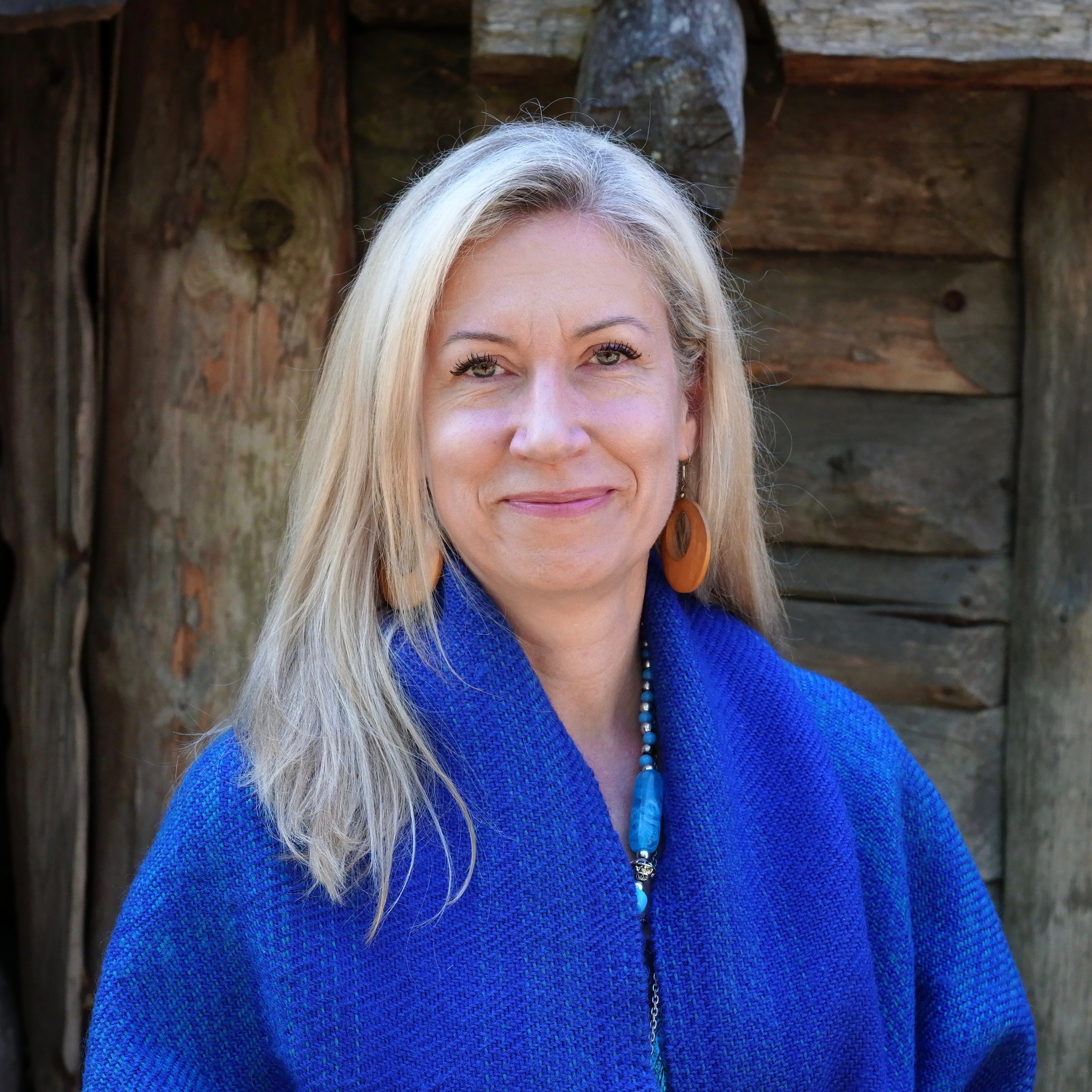 The Mutsis – Odina Fox